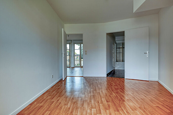 Appartement 2 pièces à vendre à Buc
