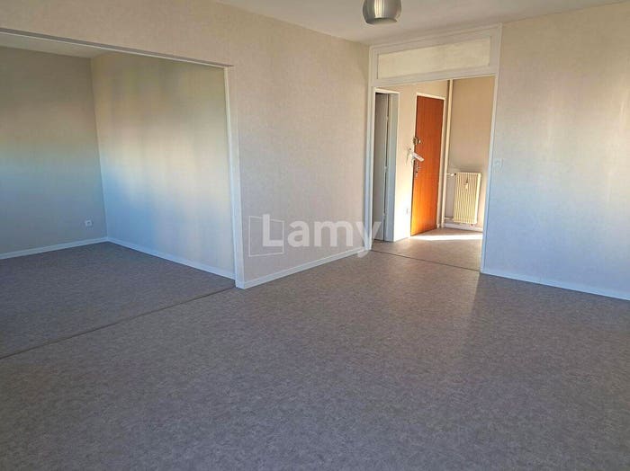 Appartement 4 pièces à louer - Garibaldi, Chalon-sur-Saône