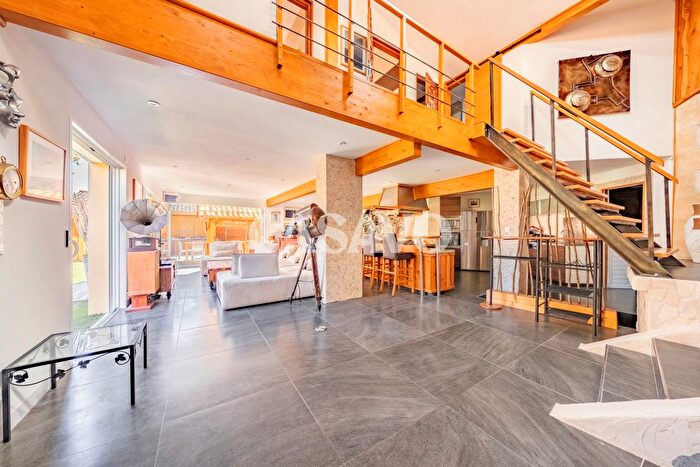 Maison à vendre - Lacanau, Lacanau Océan, Plages - 6 pièces - 5 chambres