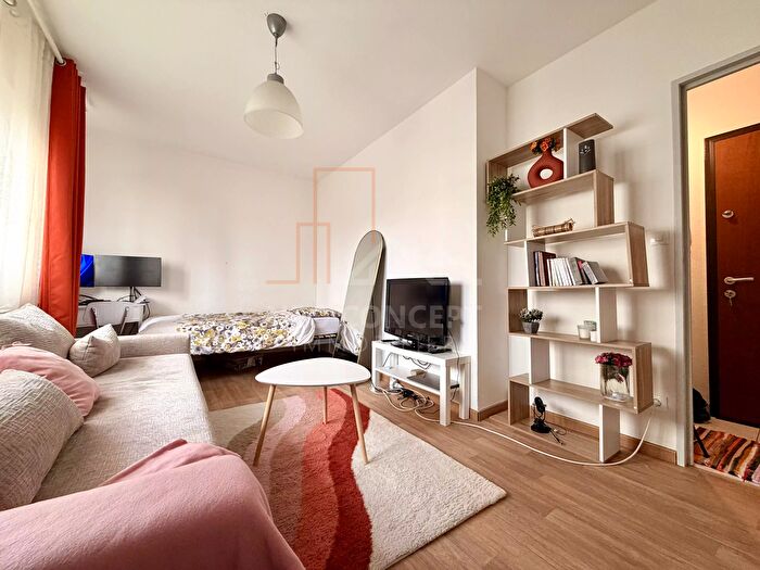 Appartement à vendre - Strasbourg, Neudorf, Saint-Urbain, Landsberg - 1 pièce