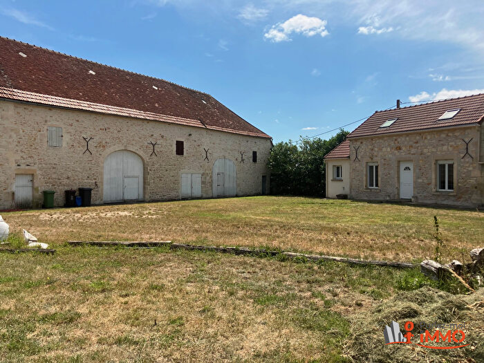 Maison à vendre - Étais-la-Sauvin - 4 pièces - 2 chambres