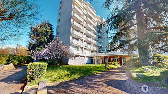 Appartement à vendre - Saint-Martin-dHères, Galochère - 1 pièce - 1 chambre