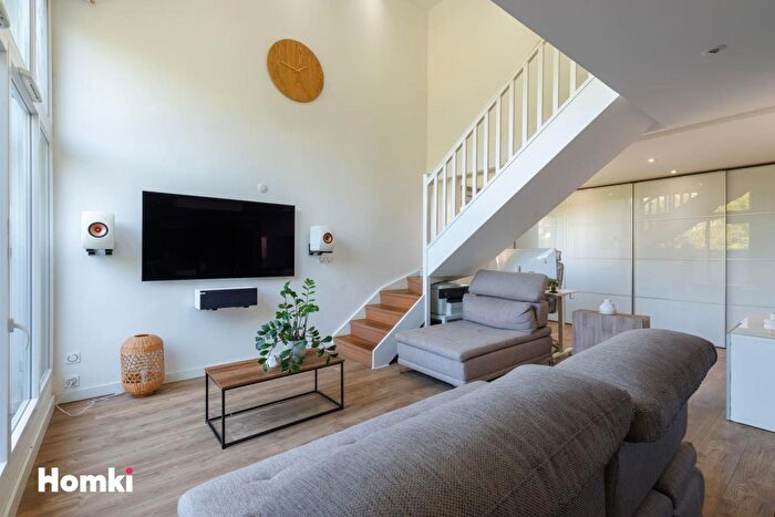 Saint-Priest, Berliet : Appartement 5 pièces à vendre