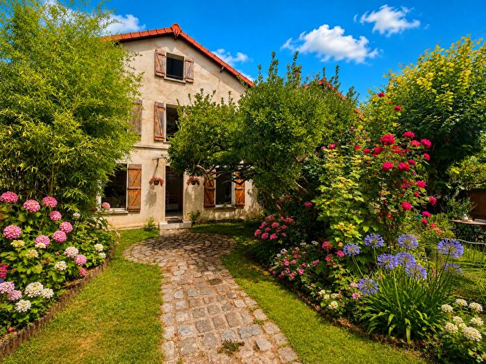 Vitry-sur-Seine, Paul Forment, La Ferme - Maison 4 pièces à vendre