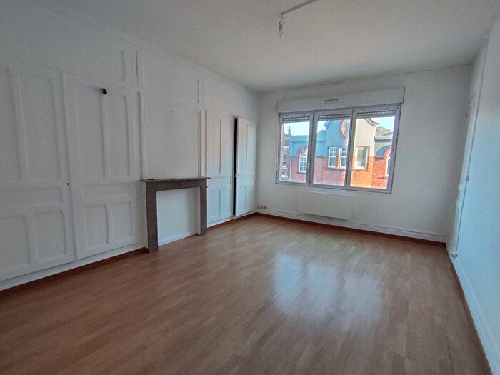 Appartement 3 pièces à louer à Centre République, Armentières
