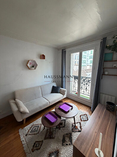Paris 18ème, La Chapelle, Marx Dormoy : Appartement 2 pièces à vendre