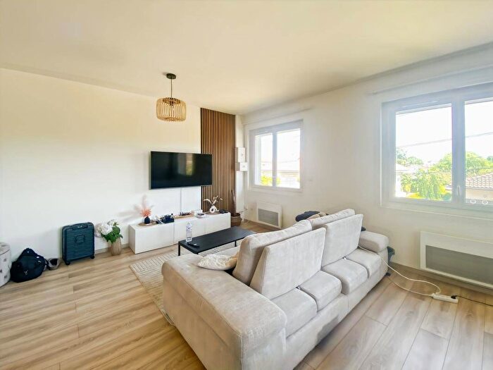 Appartement à louer - Lalande, Montauban - 3 pièces - 2 chambres