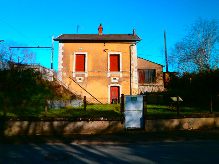 Issoudun, Saint-Louis, Bonnefont, Le Moulin de Saint-Ladre, Chenevière - Maison 3 pièces à vendre