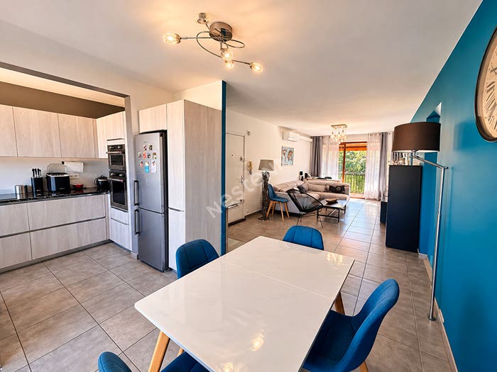 Appartement 3 pièces à vendre à Saint-Cyr-sur-Mer, Centre-ville, La Deidière