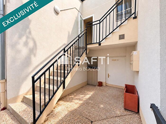 Nanterre, Centre-ville - Appartement 1 pièce à vendre