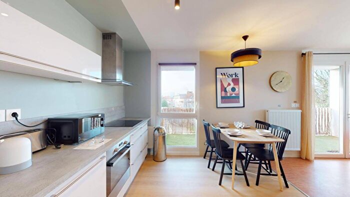 Appartement à louer - Caulier, Lille - 5 pièces - 4 chambres