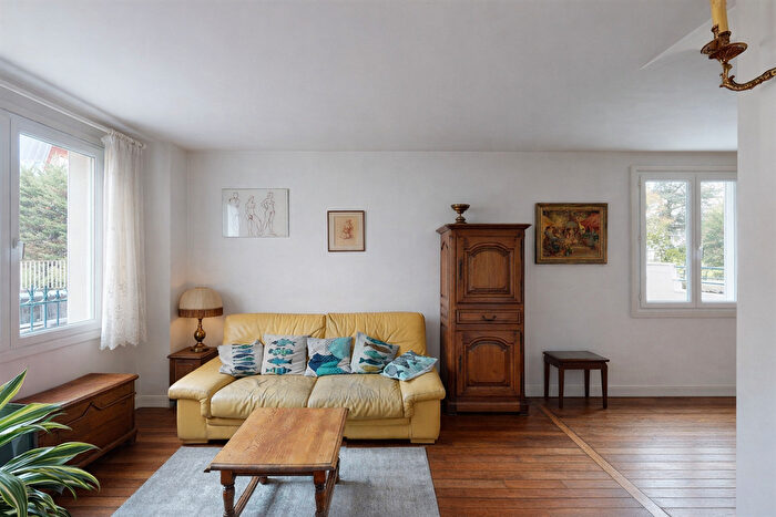 Maison 7 pièces à vendre à Clamart, Gare