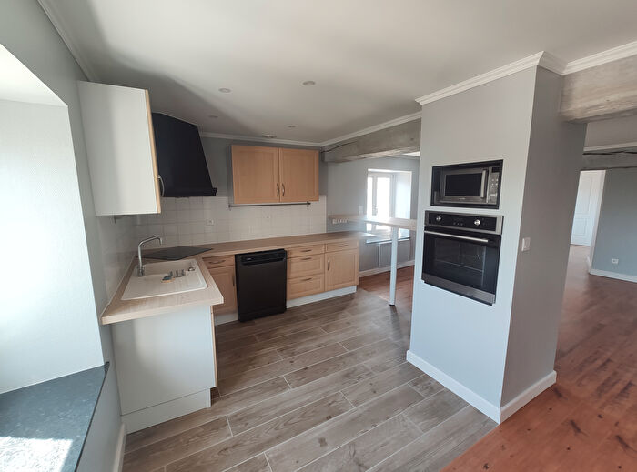 Appartement à vendre - Meung-sur-Loire - 5 pièces - 3 chambres