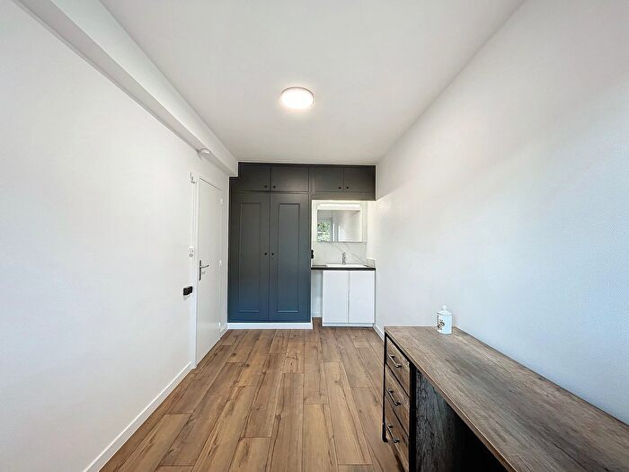 Appartement à louer - Strasbourg, Contades, République - 1 pièce - 1 chambre