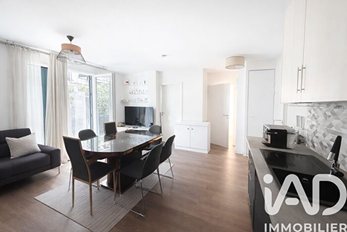 Appartement à vendre - Aubervilliers, Landy-Plaine, Marcreus, Pressensé - 2 pièces - 1 chambre