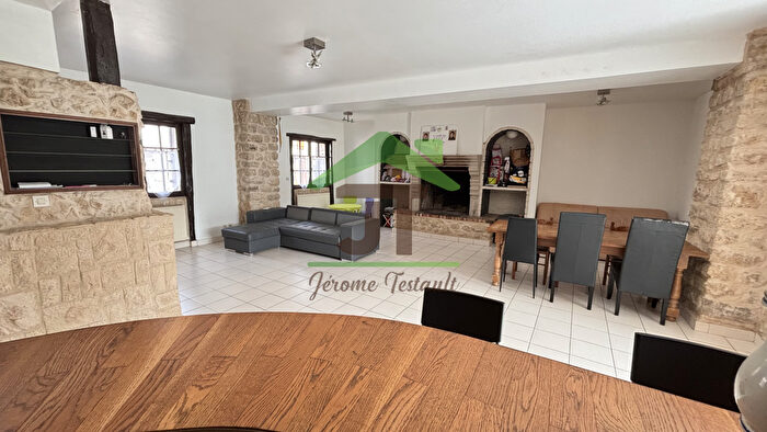 Maison à vendre - Cloyes-sur-le-Loir - 6 pièces - 4 chambres