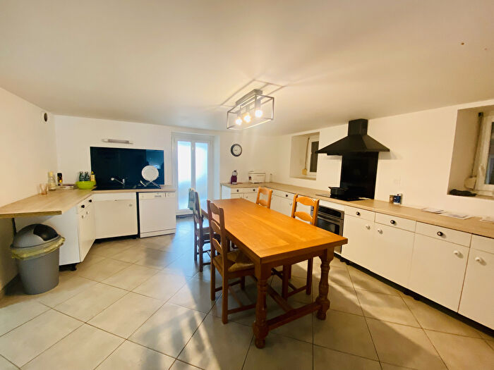 Maison 6 pièces à vendre à Clairegoutte
