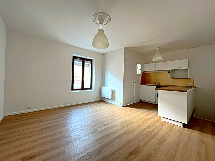 Appartement 2 pièces à louer à Reims, Barbâtre