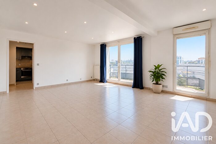 Appartement 5 pièces à Massy, Atlantis, Champs Ronds, à vendre