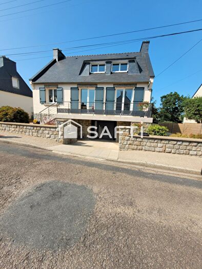 Maison 5 pièces à Huelgoat, à vendre