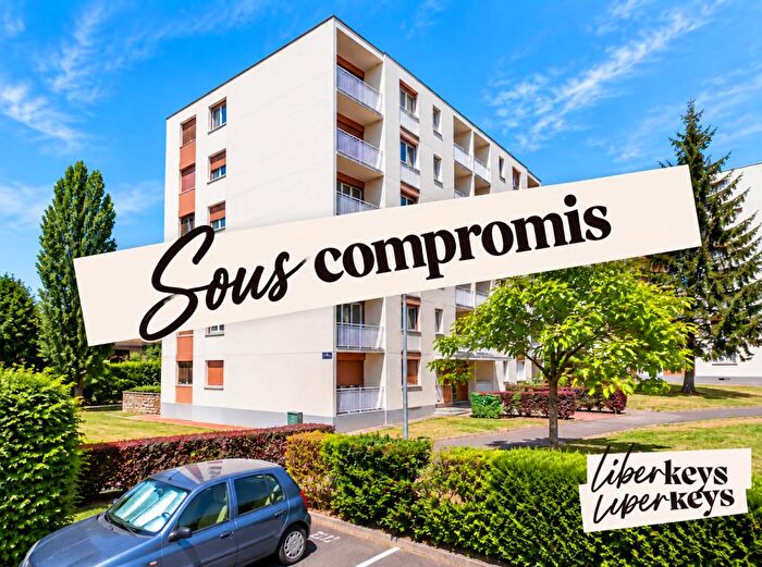 Appartement 3 pièces à Saint-Jean-de-la-Ruelle, à vendre