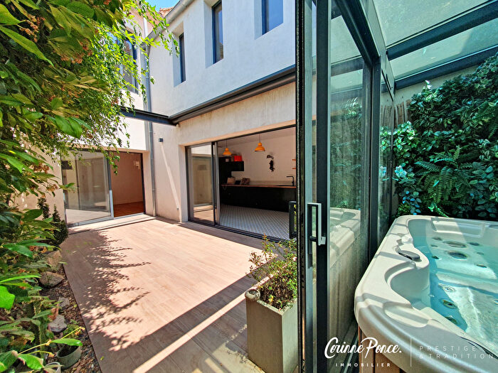 Nîmes : Maison 7 pièces à vendre