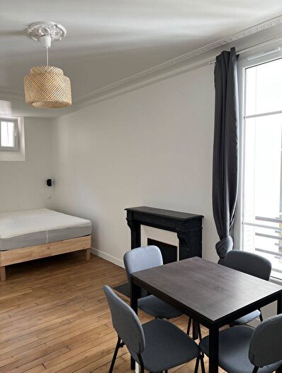 Appartement à louer - Didot-Porte de Vanves, Paris ème - 2 pièces - 1 chambre