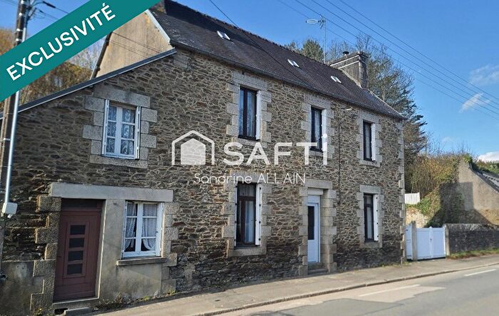 Maison à vendre - Callac - 3 pièces - 2 chambres