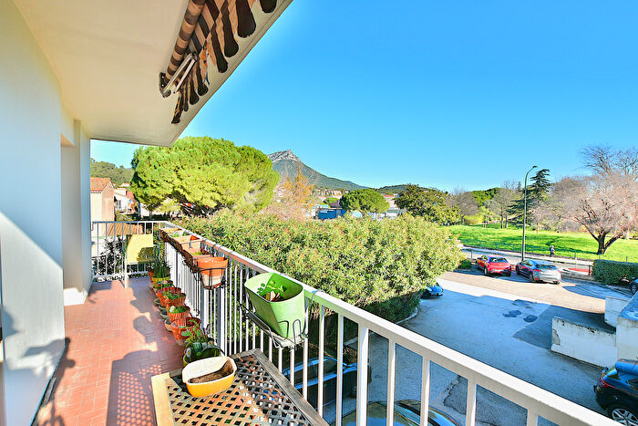 Appartement à vendre - La Garde, Le Village - 4 pièces - 2 chambres