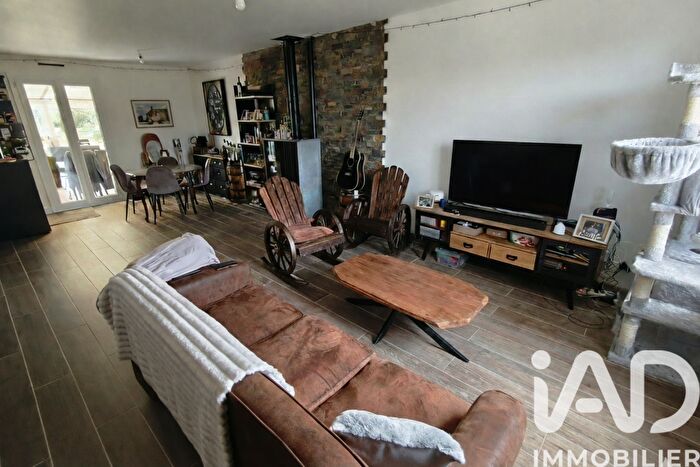 Maison à vendre - Saint-Arnoult-des-Bois - 4 pièces - 3 chambres