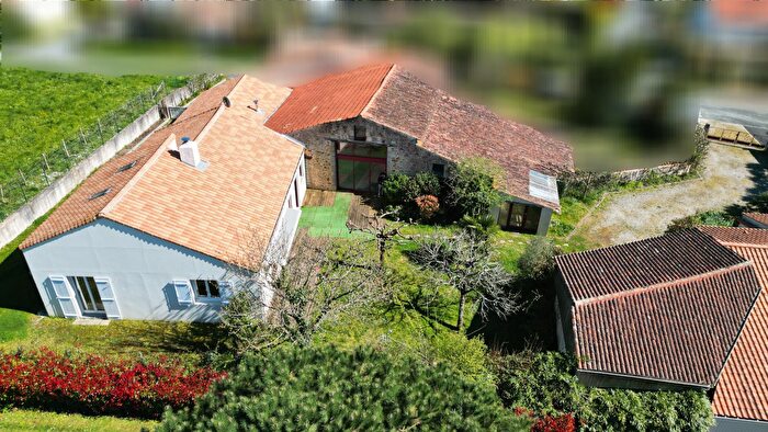 Maison à vendre - La Roche-sur-Yon, Val dOrnay, Saint-André dOrnay, Forges - 6 pièces - 3 chambres