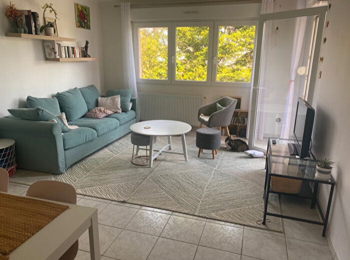 Appartement à vendre - Yutz, De Gaulle, Stade Mermoz - 2 pièces - 1 chambre