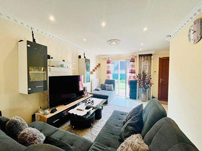 Maison à vendre - La Chapelle-Saint-Mesmin - 5 pièces - 4 chambres