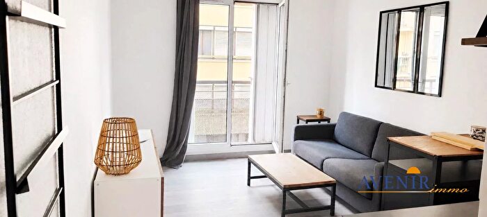 Marseille 5ème, Saint-Pierre : Appartement 1 pièce à louer