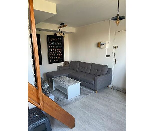Appartement à louer - Noisiel, Ville nouvelle - 1 pièce - 1 chambre