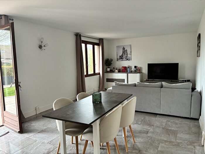 Appartement 2 pièces à vendre à Saint-Chéron