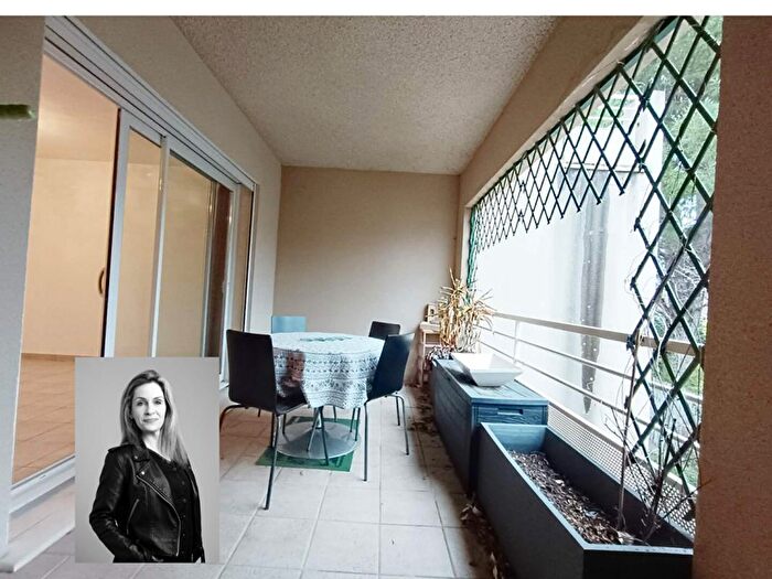 Saint-Chamas : Appartement 2 pièces à vendre