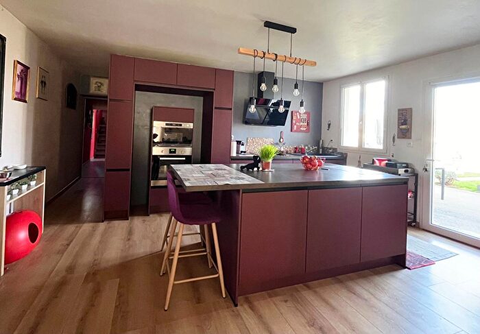 Maison 5 pièces à vendre à Cuts