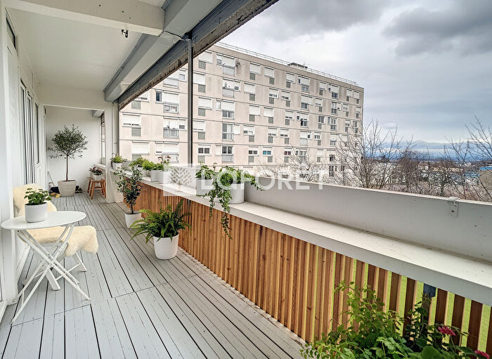 Appartement à vendre - Rillieux-la-Pape, Ville nouvelle Sud - 4 pièces - 3 chambres