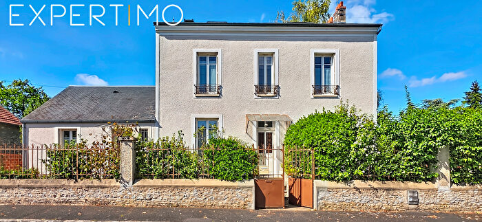 Maison 8 pièces à vendre - Étampes, Saint-Pierre