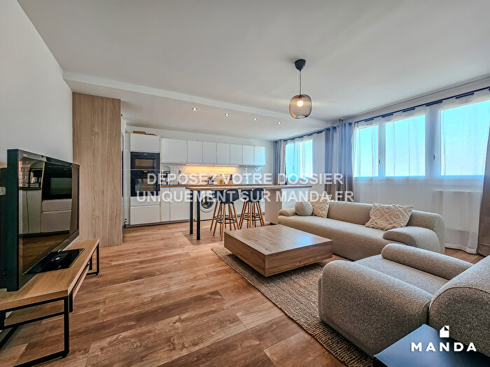 Appartement à louer - Épinay-sur-Seine, Centre-ville - 3 pièces - 2 chambres