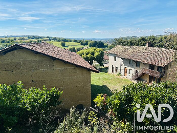 Maison 20 pièces à vendre - Ruy-Montceau