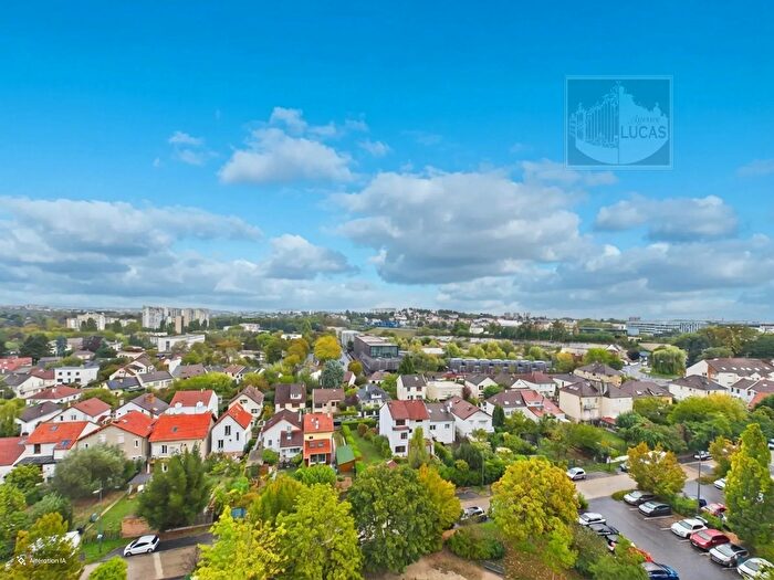 Appartement 5 pièces à vendre à Massy, Villaine, Bièvre, Poterne