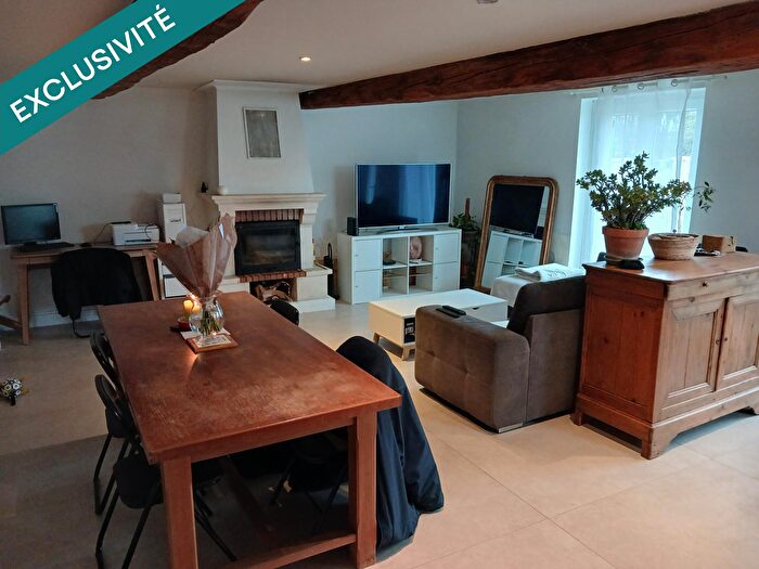 Maison à vendre - Gémozac - 6 pièces - 3 chambres