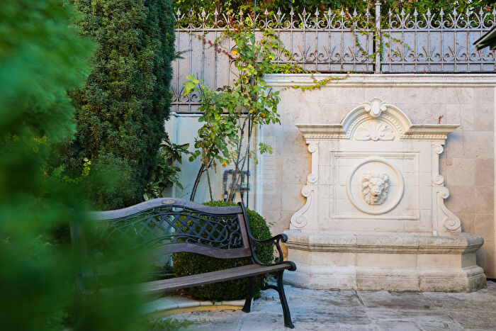 Maison à vendre - Antibes, Juan-les-Pins, Le Cap - 6 pièces - 4 chambres