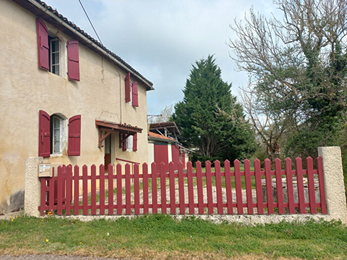 Maison à vendre - Montesquiou - 7 pièces - 5 chambres
