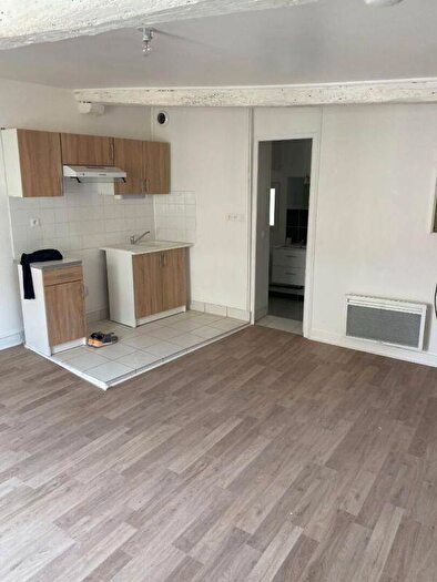Centre Ville-Cathédrale-Marché-Grande Île-Clos Godet, Meaux - Appartement 1 pièce à louer