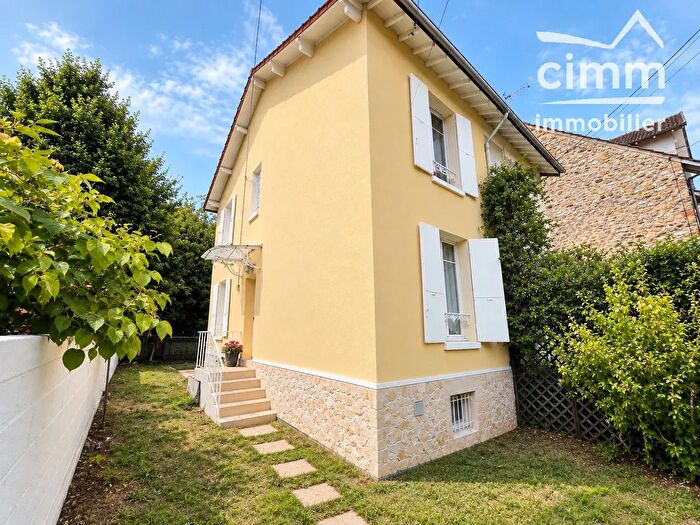 Maison 5 pièces à vendre à Coulommiers, Centre-ville
