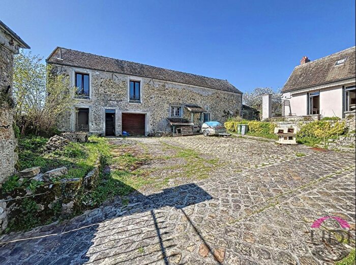 Maison à vendre - Mennecy, Centre-ville, Gare, Châtries, Château, Bel-Air - 5 pièces - 4 chambres