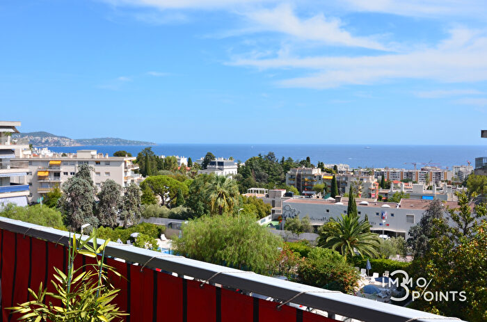 Appartement 4 pièces à Nice, Caucade, à vendre